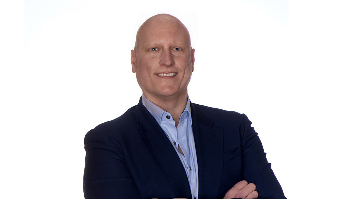 My Digital Hero: Ian James - New Digital Age