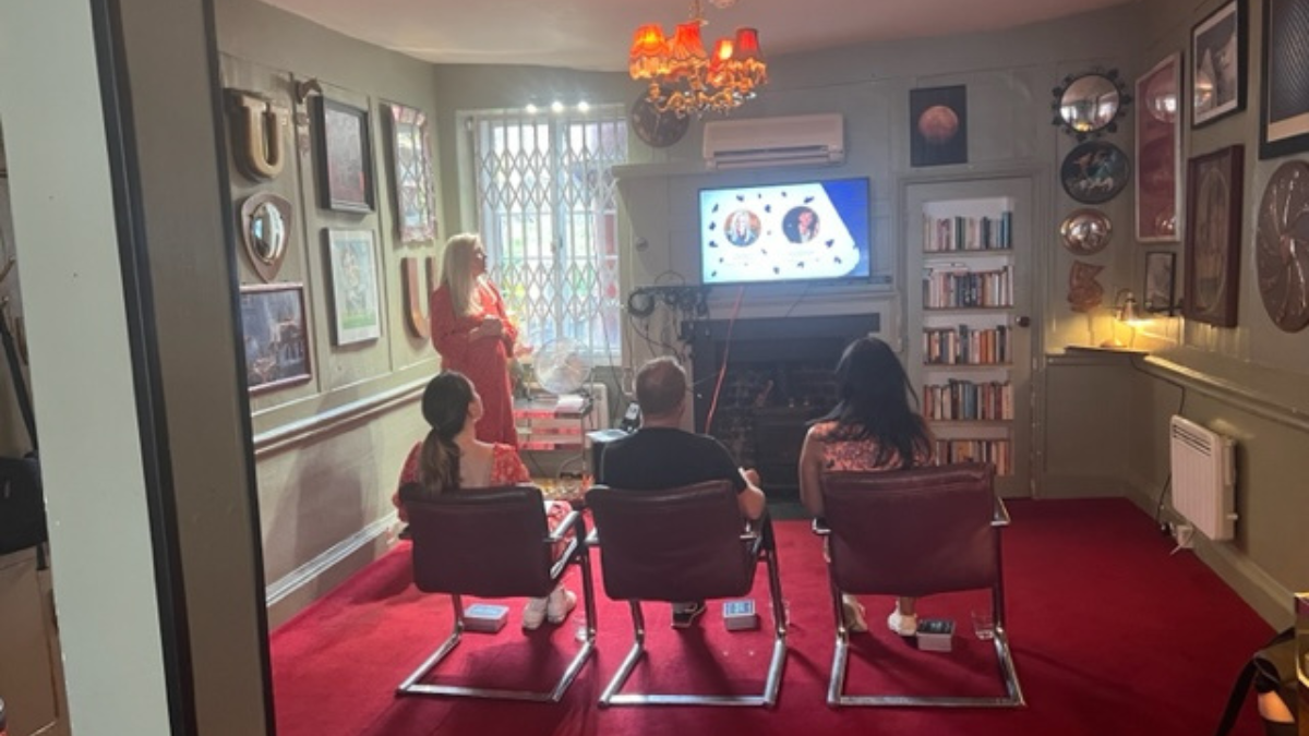 Soho Sessions: Innovation on show at NDA's Dragons’ Den-style pitch event - New Digital Age