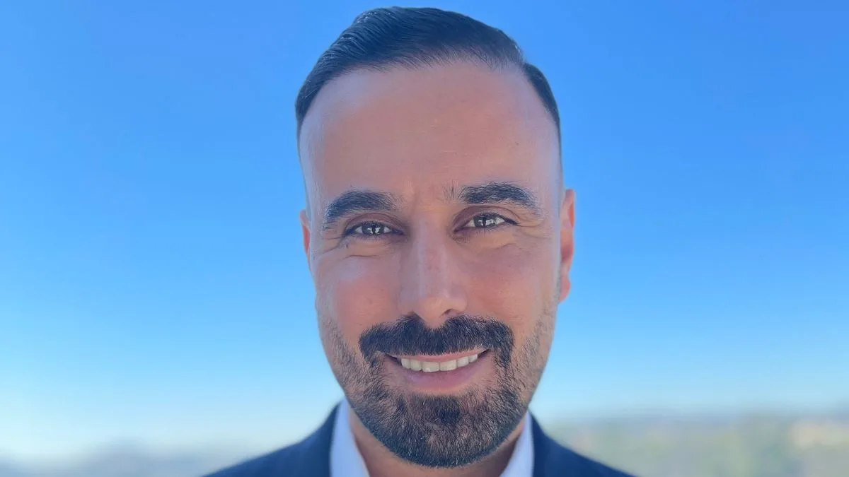 My Digital Hero: DJ Agahi, MD, Sabio - New Digital Age