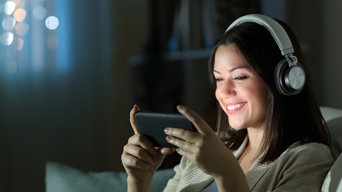 UK digital ad market passes £35 billion as advertisers increase focus ...